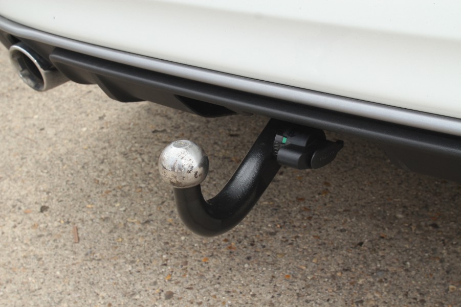 Ultimate Guide to Cleaning and Maintaining Your Caravan - Raymond James ...