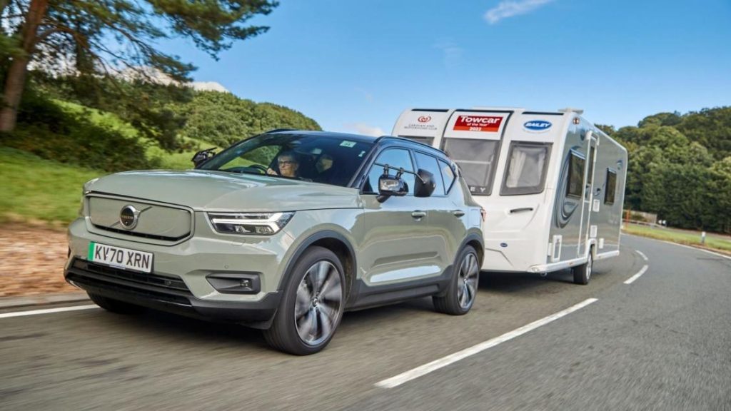Can you tow a caravan with an electric car? 2024 Q&A Guide - Raymond ...