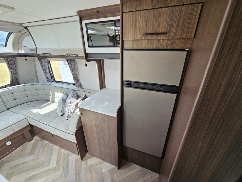 Coachman Laser 855 Xtra 2026 - Raymond James Caravans
