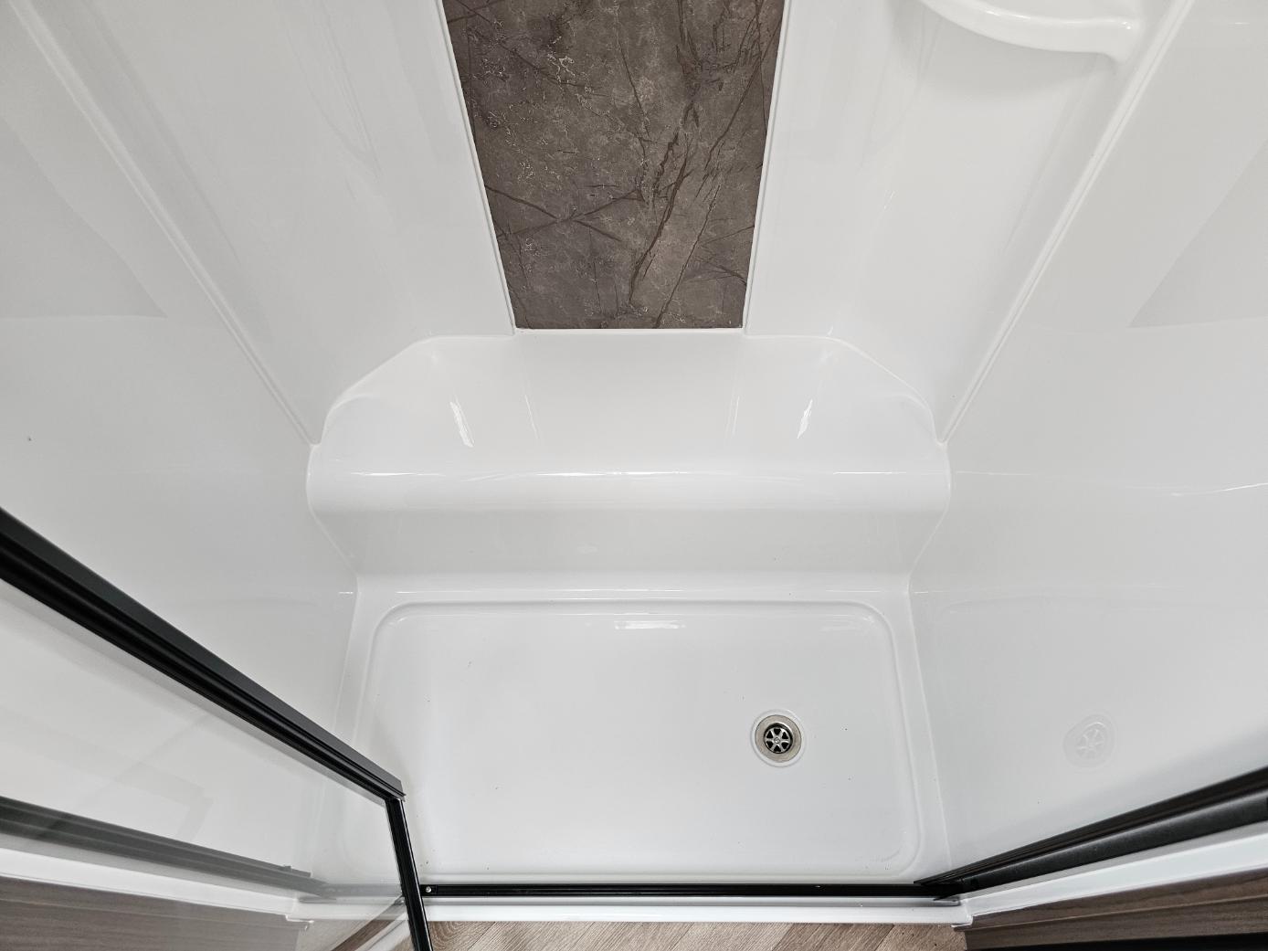 Coachman Laser 855 Xtra 2026 - Raymond James Caravans